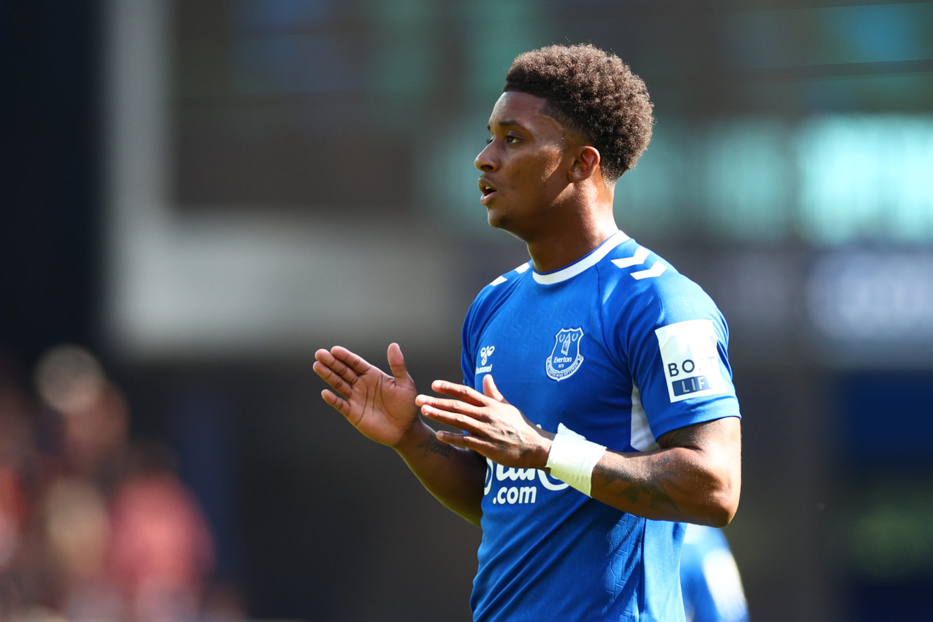 ‘We’re told’: ‘Unbelievable’ Demarai Gray now wanted by four clubs this ...
