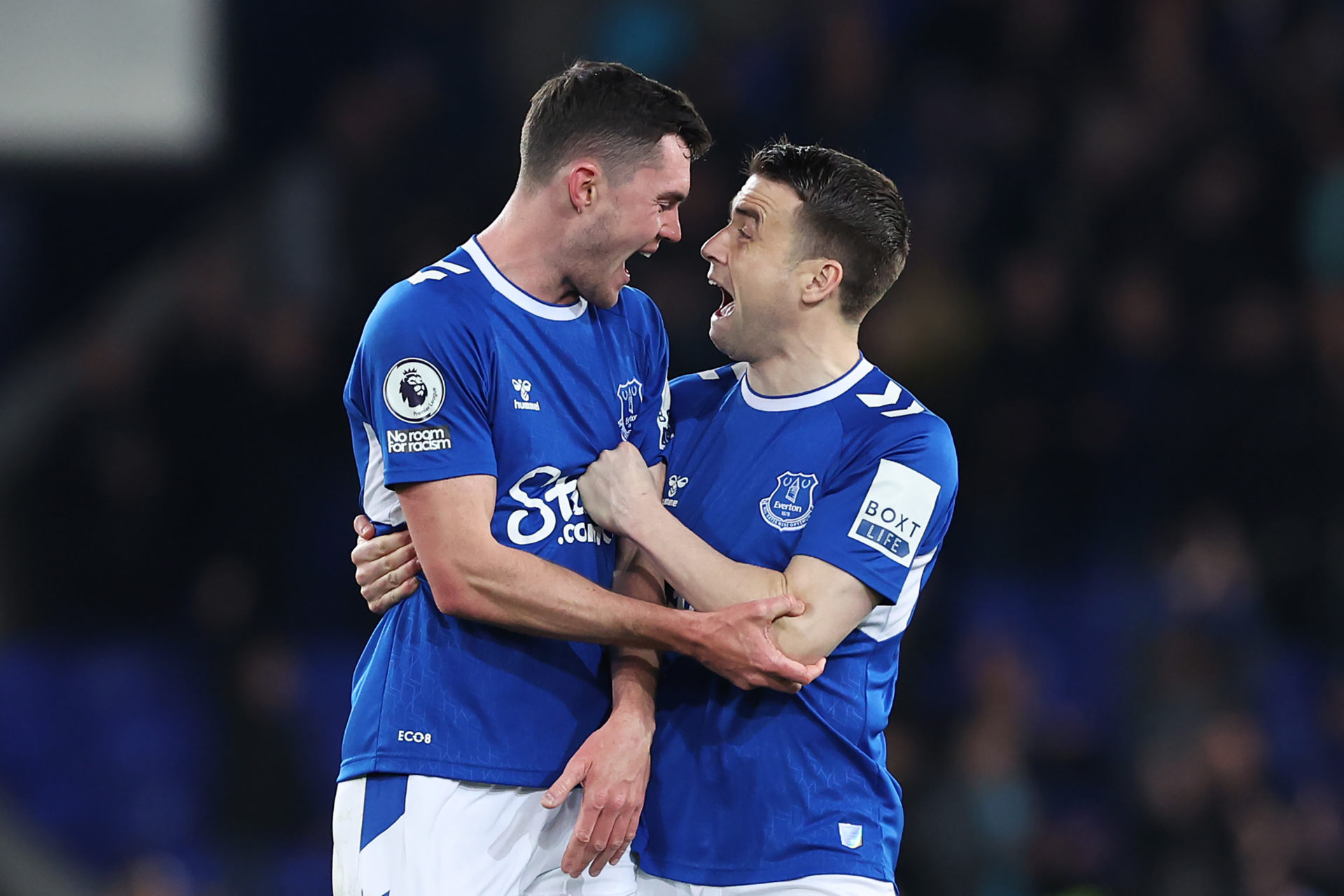Seamus Coleman set to sign new Everton contract