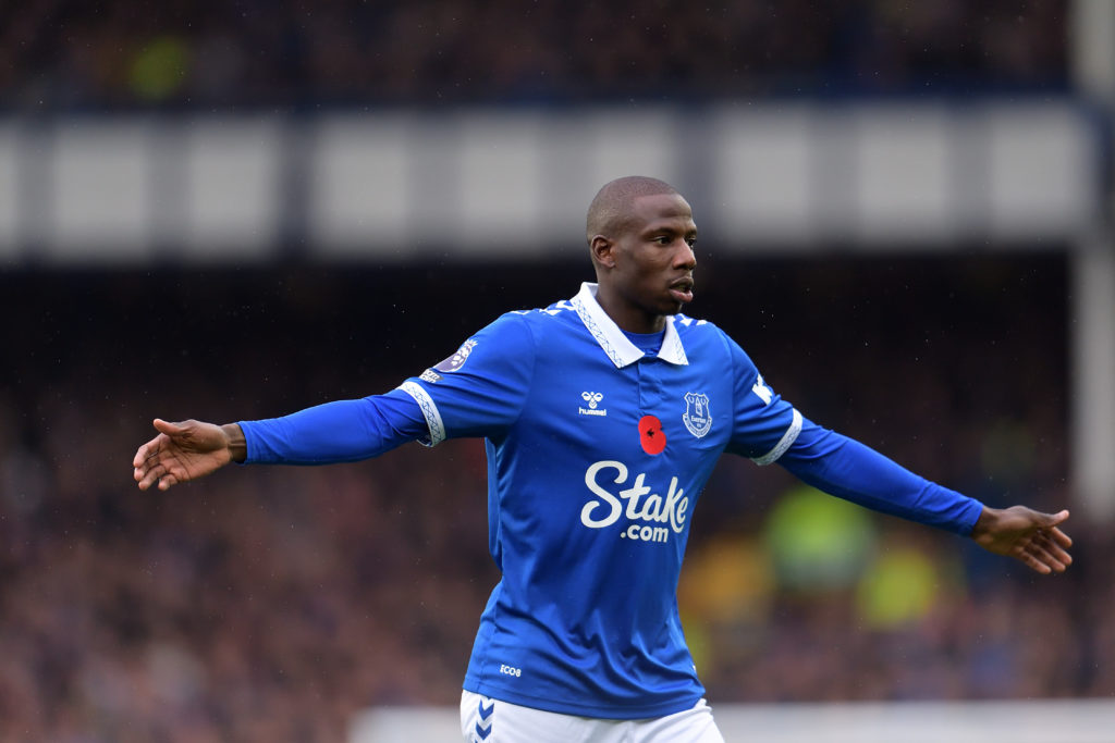 Everton ready new contract as Tottenham eye £20m star’s transfer