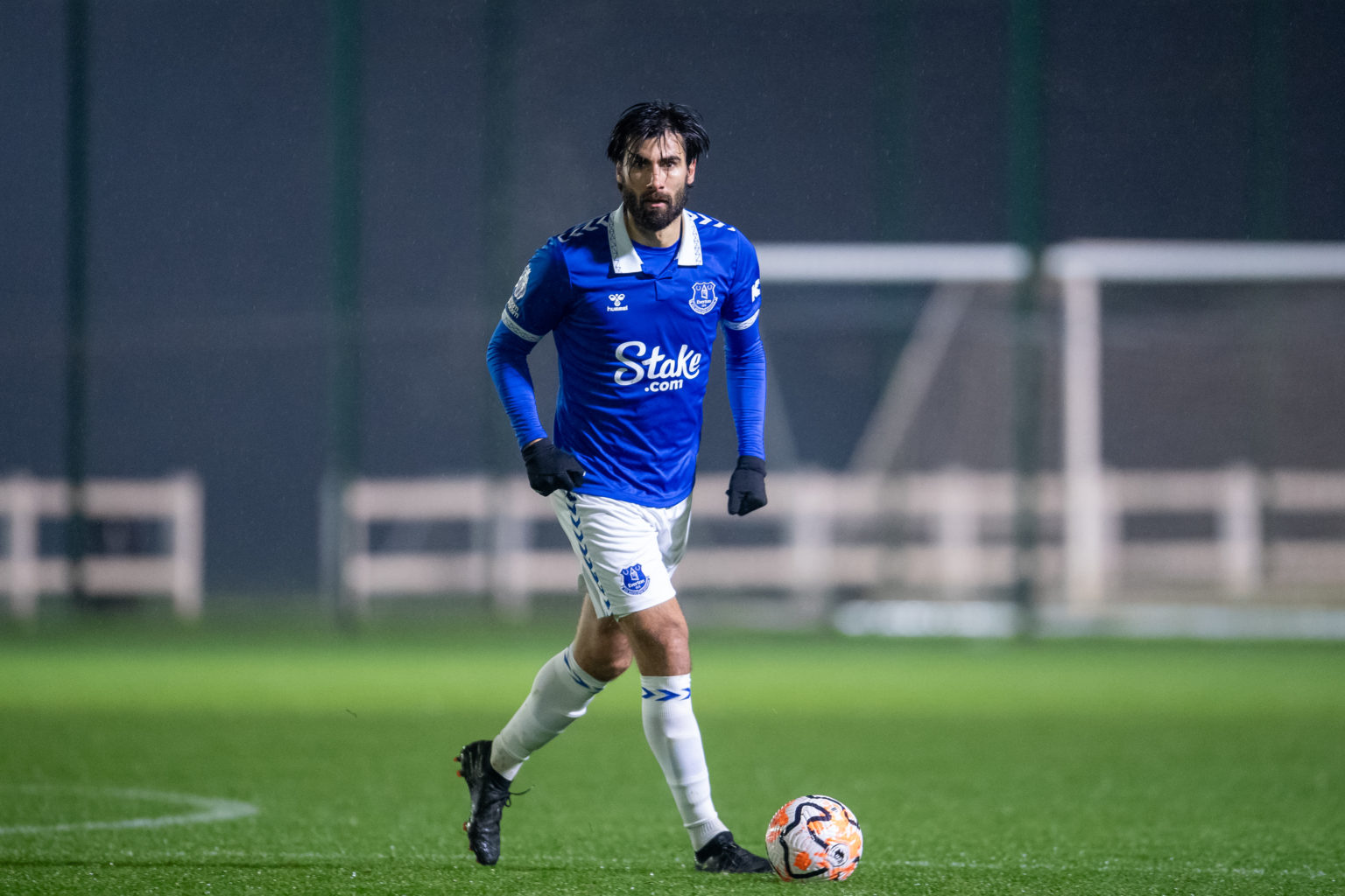 Forgotten Everton star now makes long-awaited return in 'top-class ...