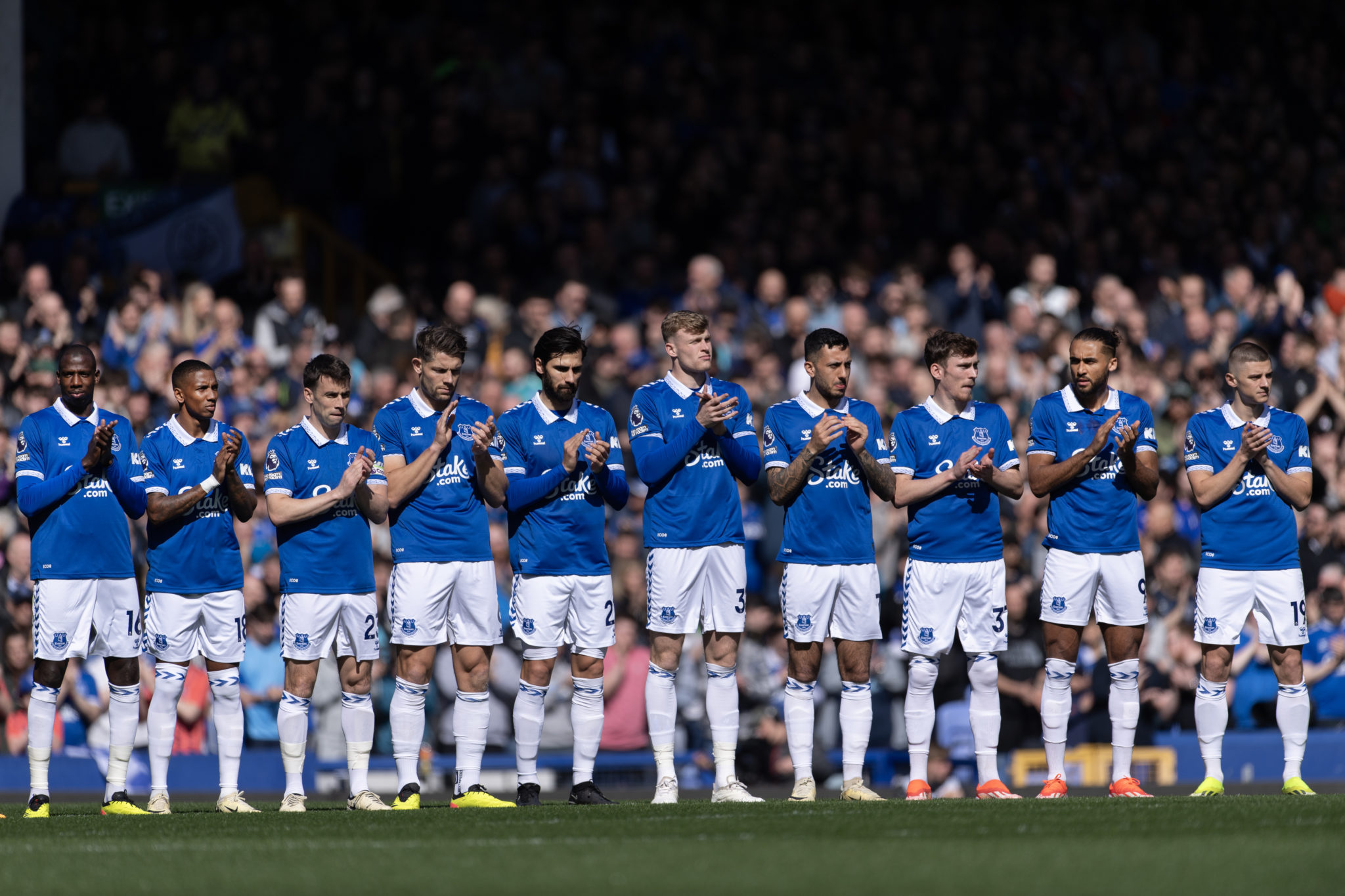 'World class'... £30m Everton player is now being hailed as 'one of the ...
