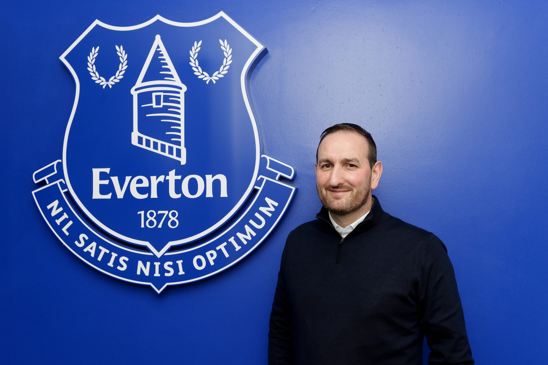 Everton have just tied ‘quick and powerful’ defender down to new ...
