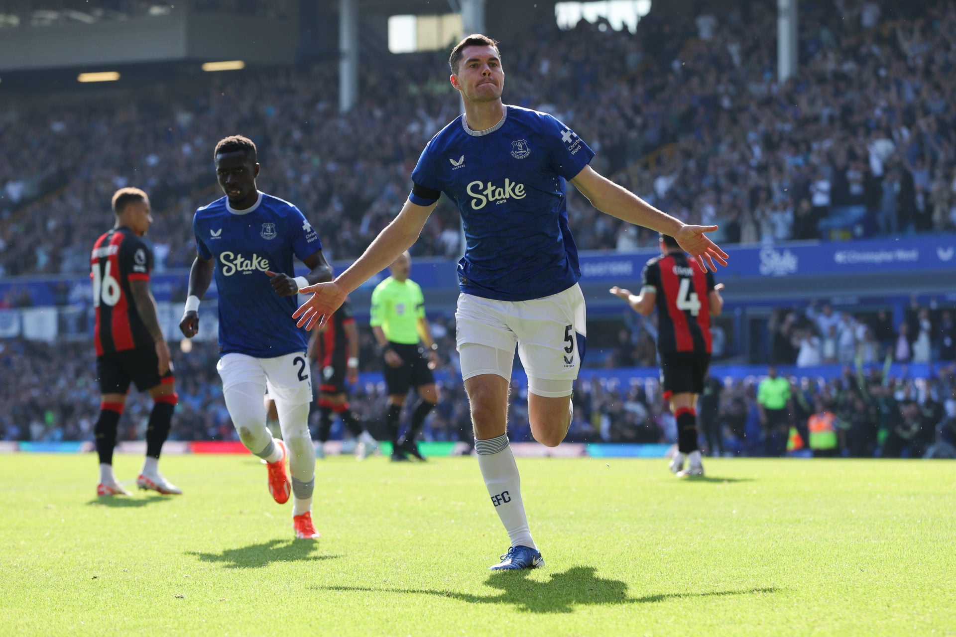 Michael Keane has said Everton have signed a real 'top player' over the ...