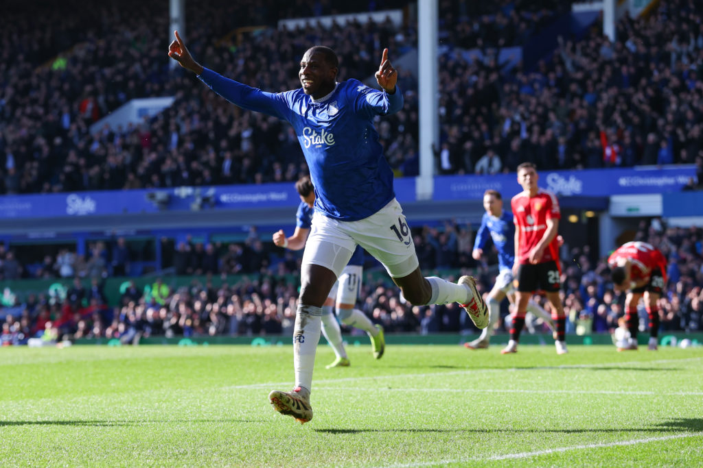 £20m Everton star set to put pen to paper after David Moyes influence ...