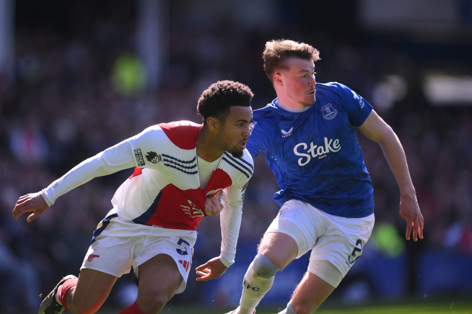 Yerry Mina sends message to Everton defender Nathan Patterson after ...
