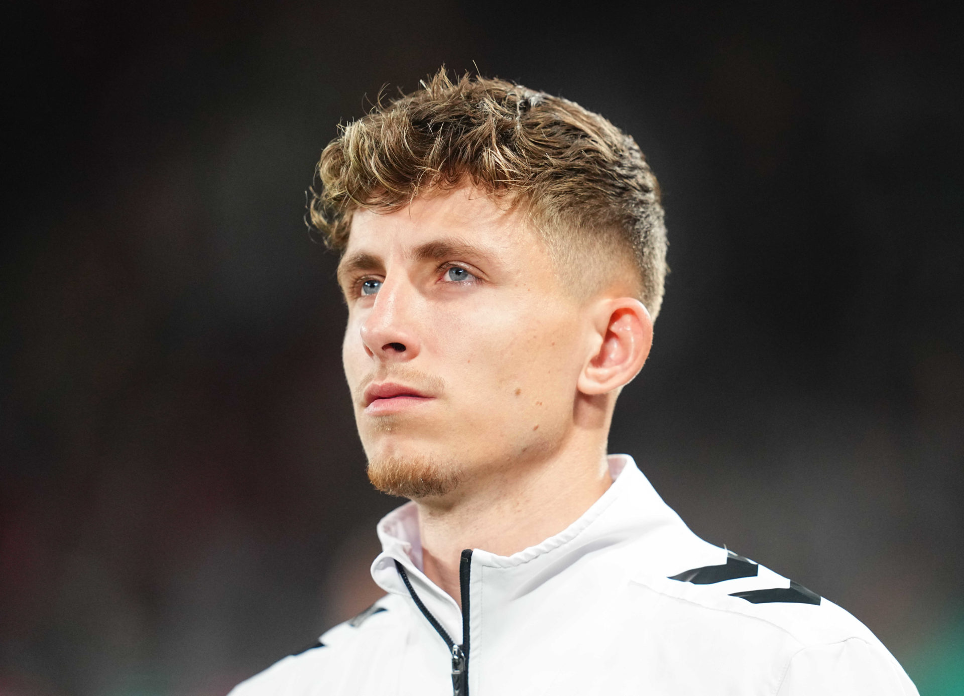 Jesper Lindstrom’s Everton future made much clearer as fresh update ...