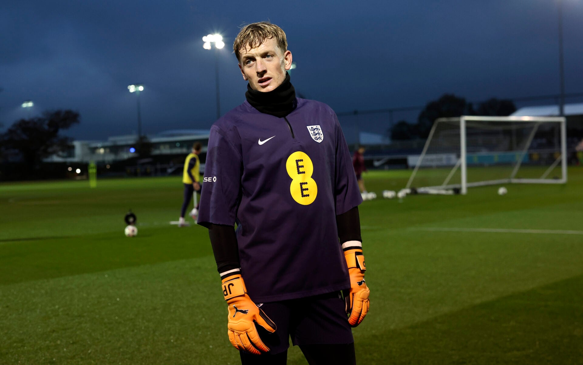 England fans show how they truly feel about Jordan Pickford’s position