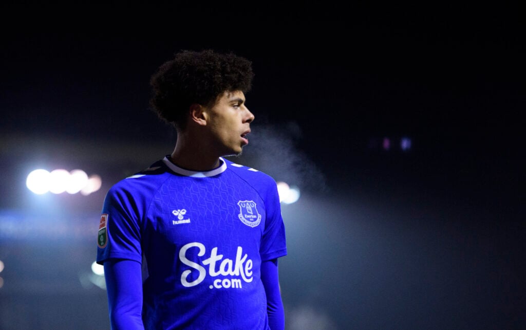 Everton could sanction last-minute exit on loan as EFL clubs register ...