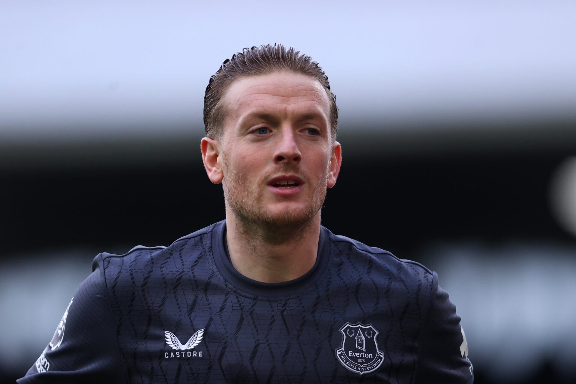 Jordan Pickford says one player at Everton is working so hard but not ...
